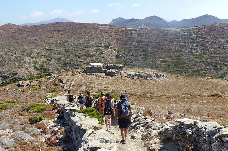 Trek en Grèce : Amorgos, secret des Cyclades - Nomade Aventure